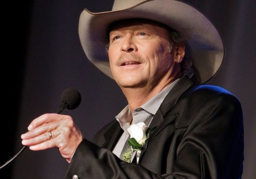 “Freight Train” by Alan Jackson - MaiBeautySong