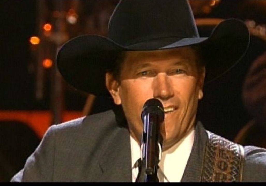 George Strait pays tribute to his close friend, rodeo legend Roy Cooper ...