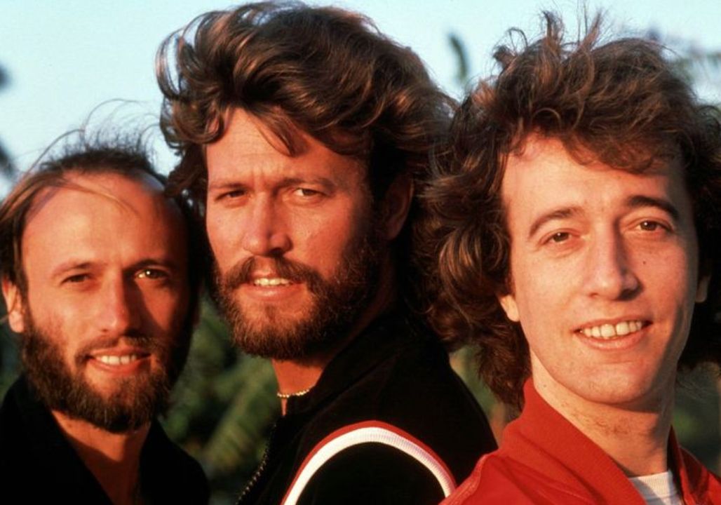 The Bee Gees' loneliest song – “Alone” - MaiBeautySong